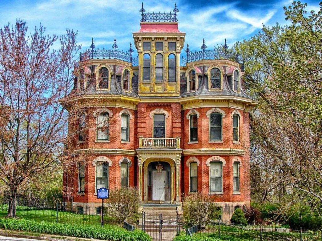 Things to Do in Davenport, IA. Top Attractions - Touristimo